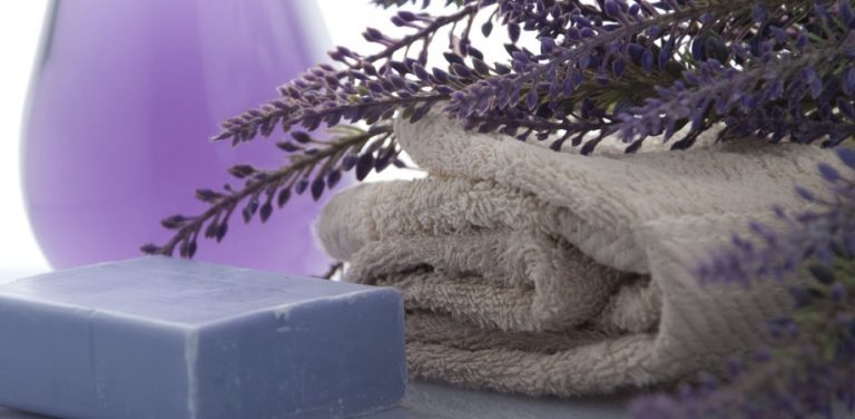 Furuncul – cauze si remedii eficiente – Sfaturimedicale.ro