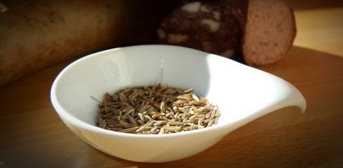 Chimenul – beneficii si utilizari – Sfaturimedicale.ro